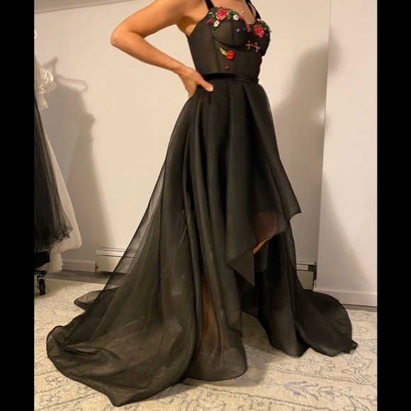Teuta Matoshi | Dresses | Teuta Matoshi Midnight Glamour Gown Elegant ...